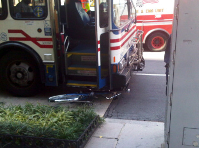 Minor Bicycle v. Metrobus Collision at 14th and New York Ave. | DCist