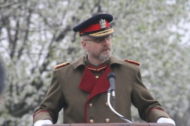 Prosecutors: It's Crazy To Think That Albrecht Muth Isn't Pretending to ...