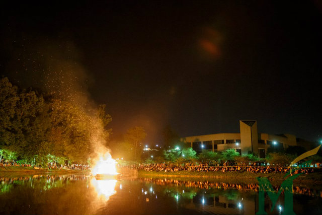 Activists Plan To Burn A Huge Temple On The Mall To 'Heal From The Drug ...