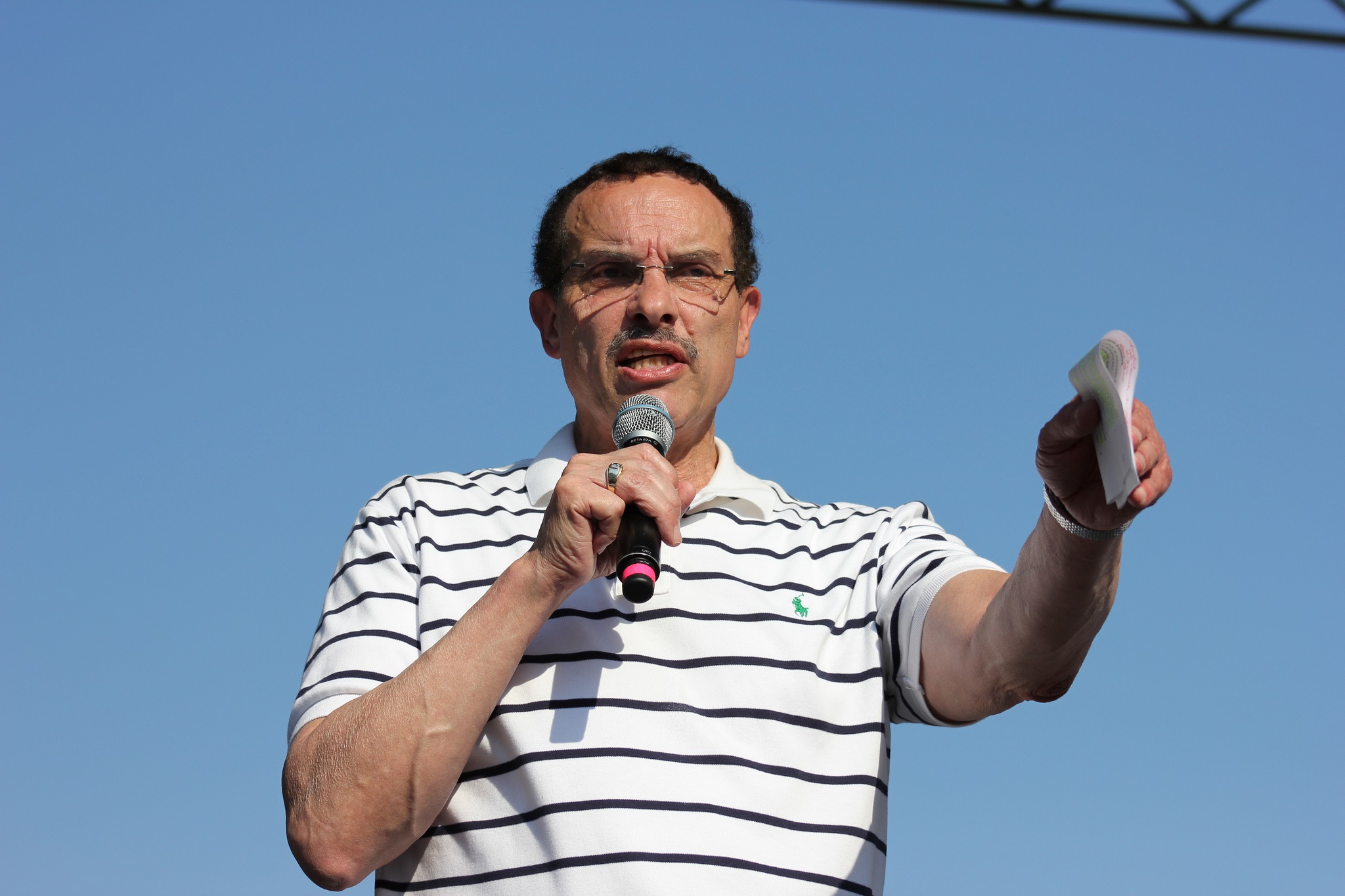 Vincent Gray Presses DC Health On Thomas Farley Hiring