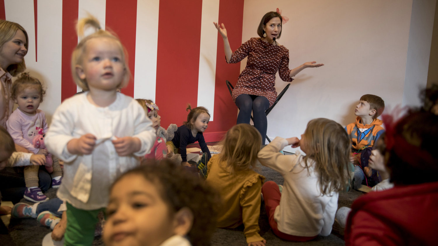 Modern Art For Kids: How The Smithsonian Makes Its Collections Come ...