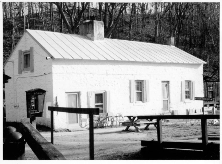 You Can Sleep Inside A Centuries-Old C&O Canal Lockhouse, If That’s ...