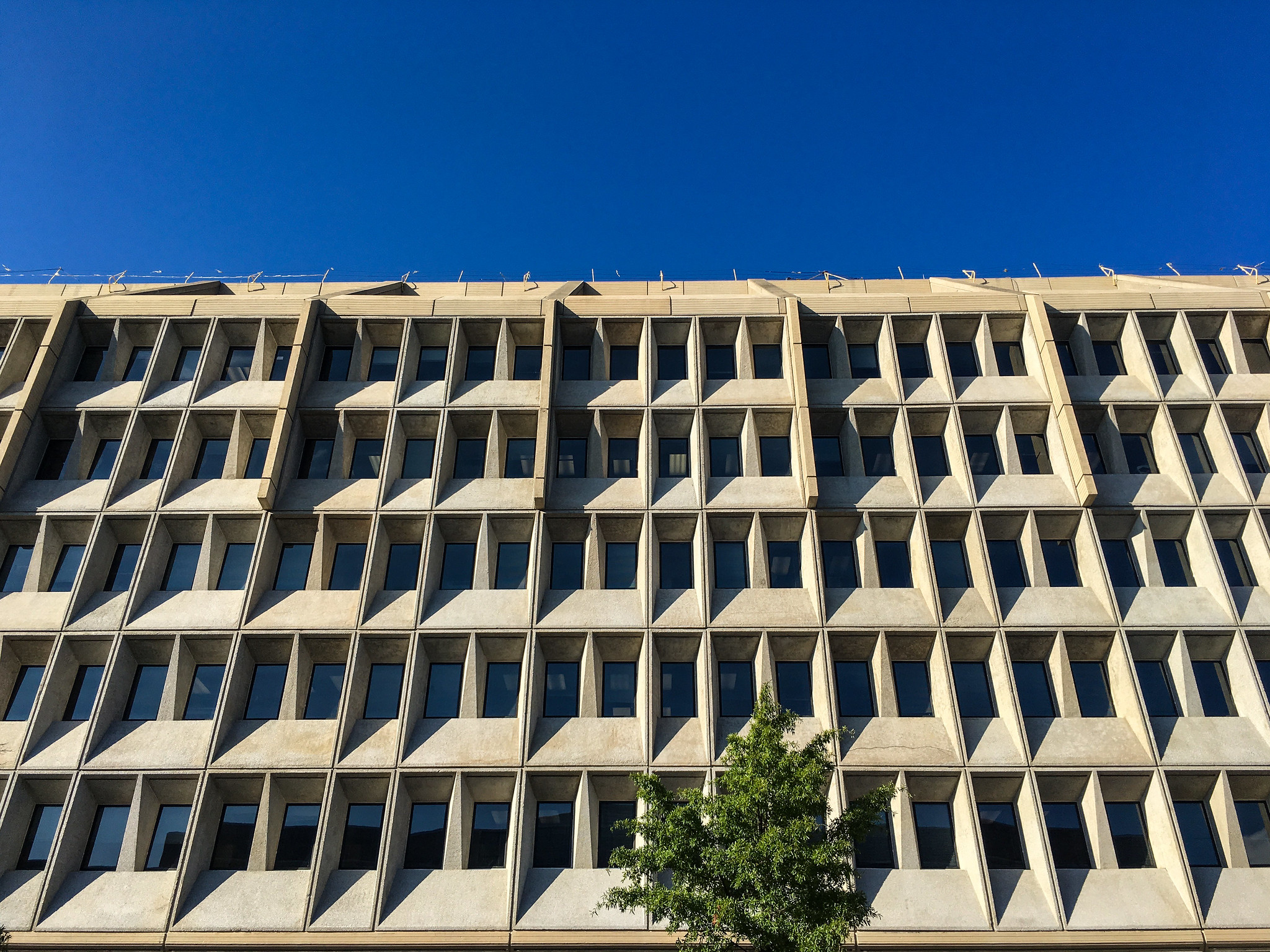 Trump Order Would Require Classical Style For New Federal Buildings ...