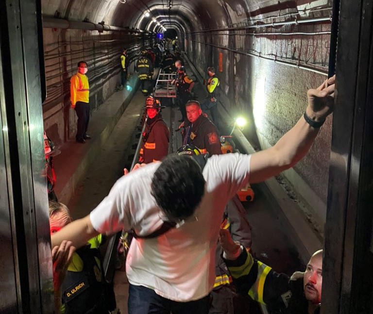 Metro Gave Riders On Derailed Train A $21 SmarTrip Credit | DCist