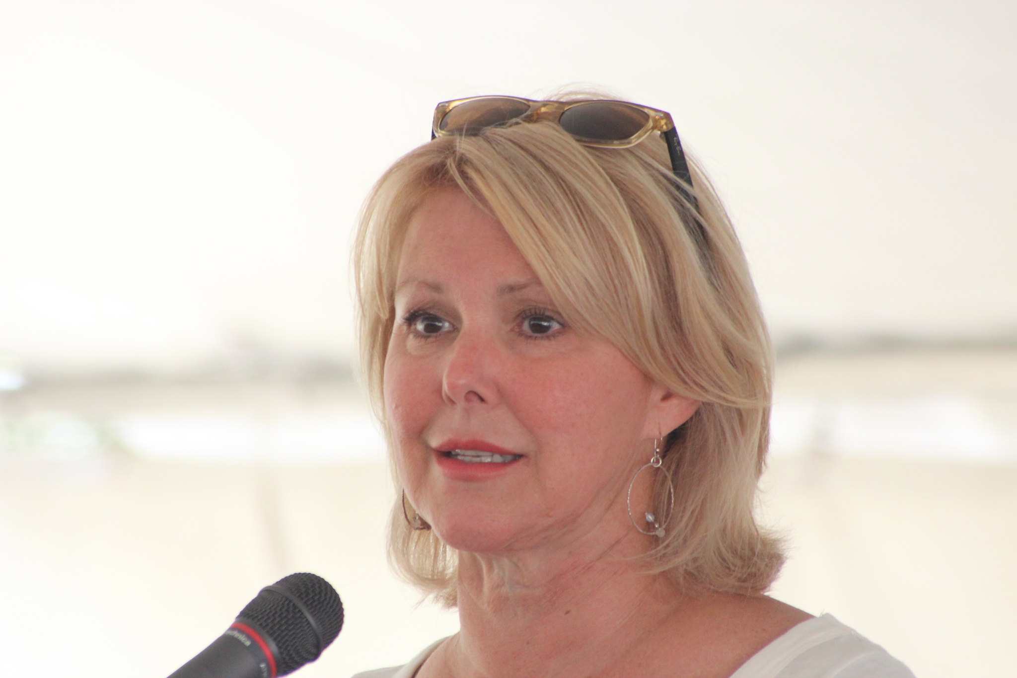 Longtime News Anchor Wendy Rieger Dies At 65| DCist