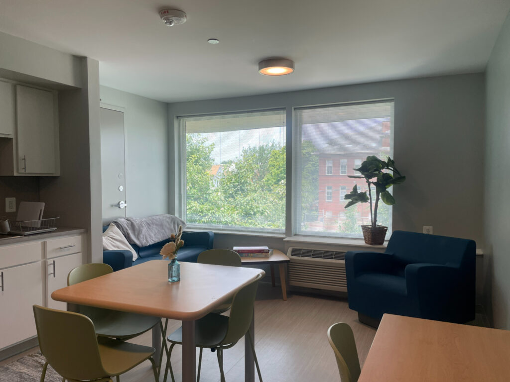 DC SAFE Unveils New 24-7 Crisis Shelter For Domestic Violence Survivors ...