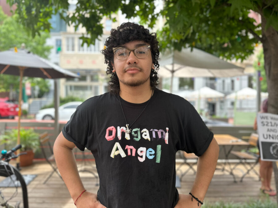 Workers At Beloved D.C. Sandwich Shop Compliments Only Seek To Unionize ...
