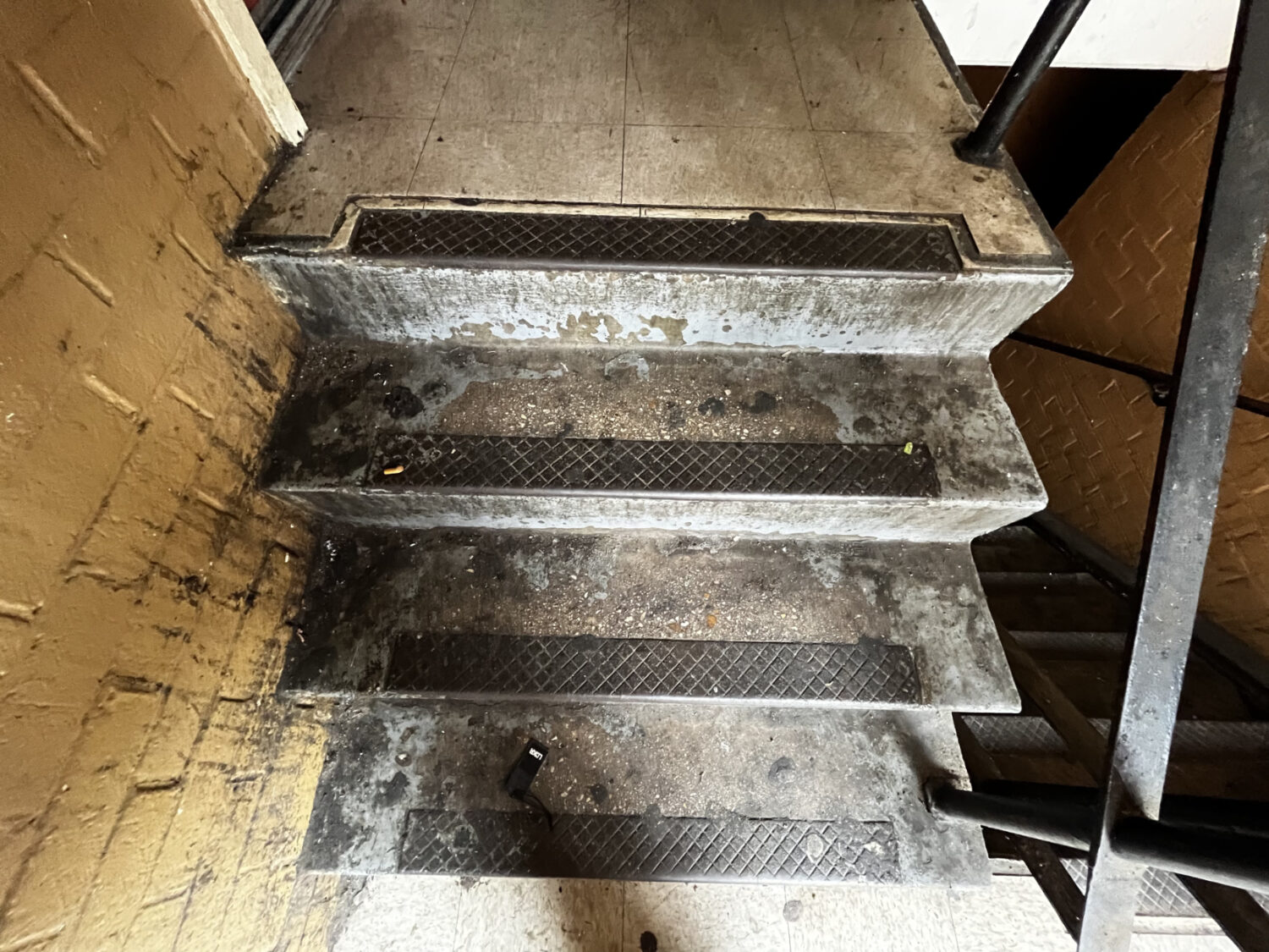 ‘Built Hopes Up To Break Them Down’: Kenilworth Courts Residents Say D ...